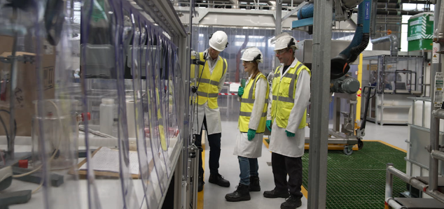 Hydrogen fuel cell and electrolyser recycling | Johnson Matthey